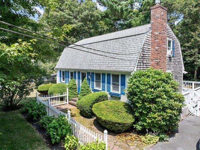 Skunknet Rd, Barnstable, Home For Sale