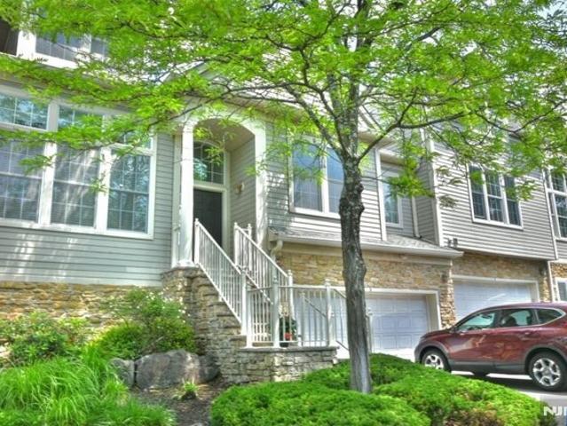 Skyview Dr, North Haledon, Home For Sale