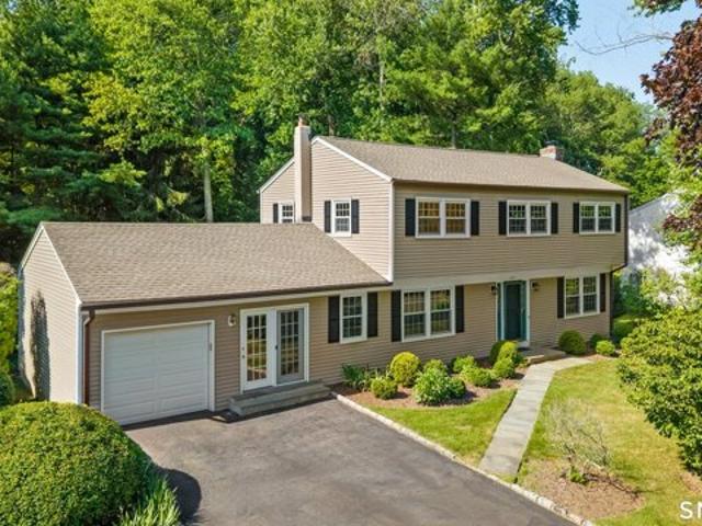 Skyview Dr, Stamford, Home For Sale