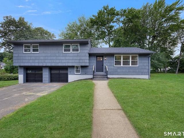 Skyview Ln, Waterbury, Home For Sale