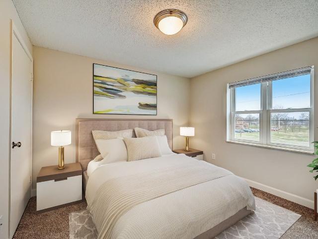 SkyView 2 Bedroom Apartment for Rent at 1755 S 20th St, Columbus, OH 43207 Vasser Village