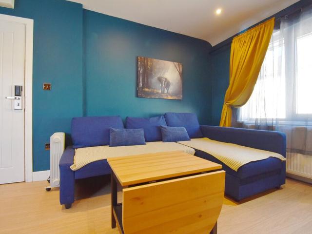 Sky City Apartments, Coventry, CV6 3BU