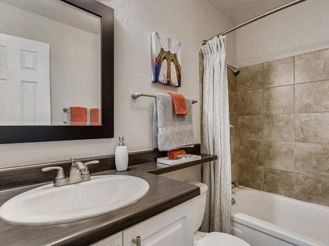 Sky at Bear Creek 2 Bedroom Apartment for Rent at 864 Oxford Ln, Colorado Springs, CO 80905 Skyway