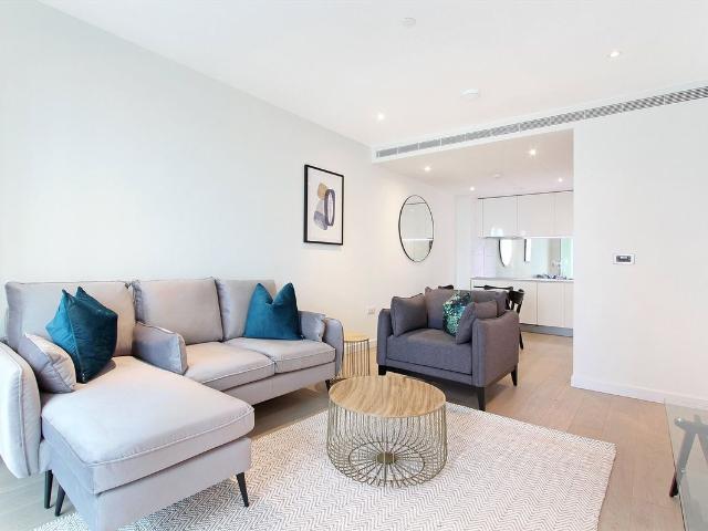 Sky Gardens, 155 Wandsworth Road, London SW8, 1 bed flat to rent, £2,550 pcm | PrimeLocation