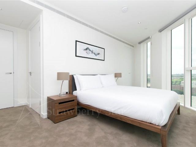 Sky Gardens, 155 Wandsworth Road, London SW8, 2 bed flat to rent, £3,250 pcm | PrimeLocation