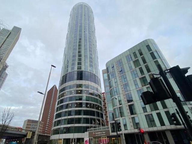 Sky Gardens, Wandworth Road, 2 Bedroom Apartment