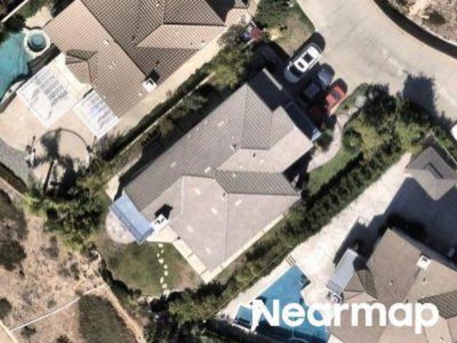 Sky View Ln
