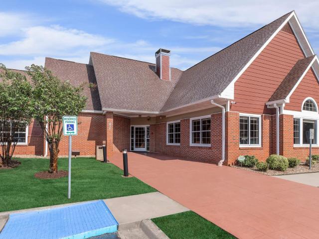 Skye Ridge Apartments
