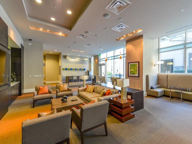 Skyhouse Buckhead Studio Apartment for Rent at 3390 Stratford Rd Ne, Atlanta, GA 30326 North Buckhead