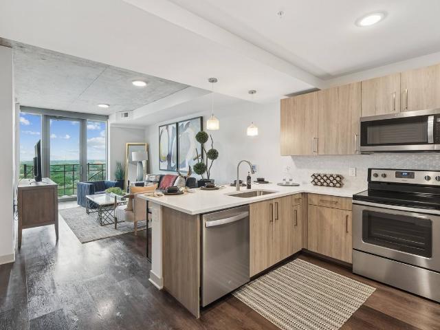 SkyHouse Frisco Station 1 Bedroom Apartment for Rent at 6633 John Hickman Pkwy, Frisco, TX 75034