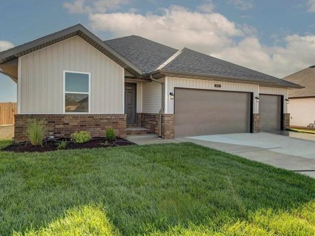 Skylar Plan Forest Heights Community