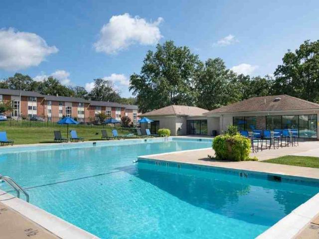 Skylark Pointe Apartment Homes 2 Bedroom Apartment for Rent at 9150 Parkland Rd, Carney, MD 21234 Carney