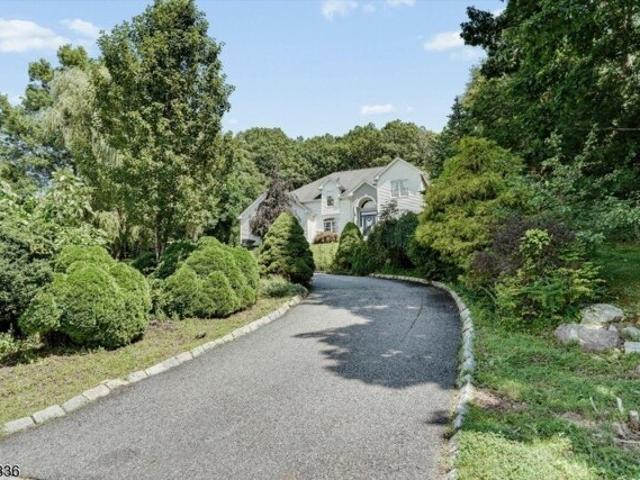 Skyler Ct, Jefferson Township, Home For Sale
