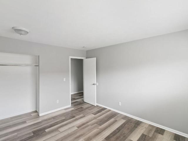 Skyline Apartments 2 Bedroom Apartment for Rent at 4221 N Grand River Ave, Lansing, MI 48906