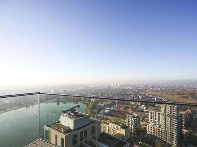 Skyline Apartments, Devan Grove, 3 Bedroom Flat