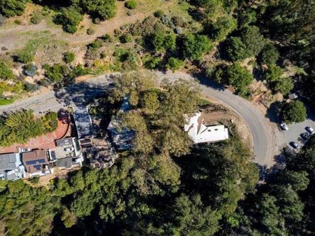 Skyline Blvd, Oakland, CA 94603