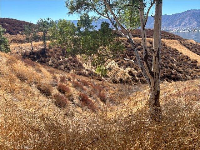 Skyline Dr, Lake Elsinore, CA 92530