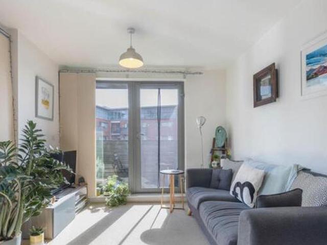 Skyline, Granville Street, 1 Bedroom Apartment