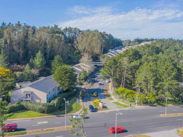 Skyline Heights 1 Bedroom Apartment for Rent at 960 Saint Francis Blvd, Daly City, CA 94015 Serramonte