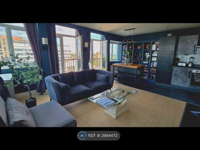 Skyline Plaza, Southend On Sea SS2, 2 bed flat to rent, £1,495 pcm | PrimeLocation