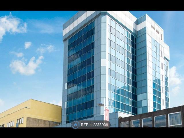 Skyline, Slough SL1, Studio to rent, £1,000 pcm | PrimeLocation