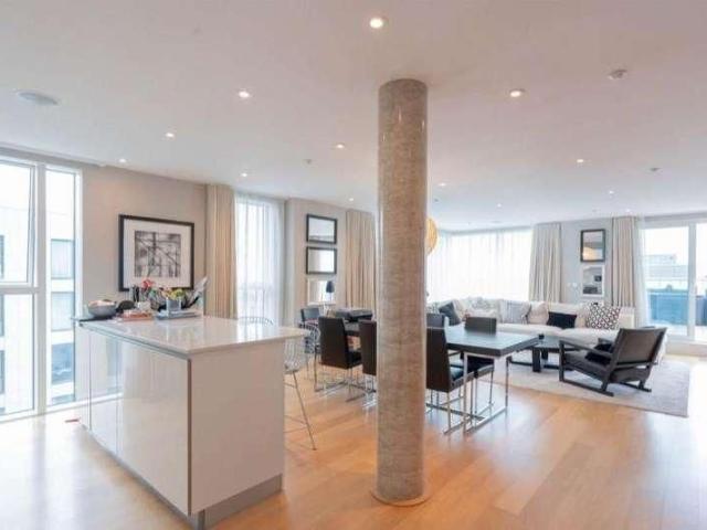 Skyline Tower, Woodberry Downs, N4