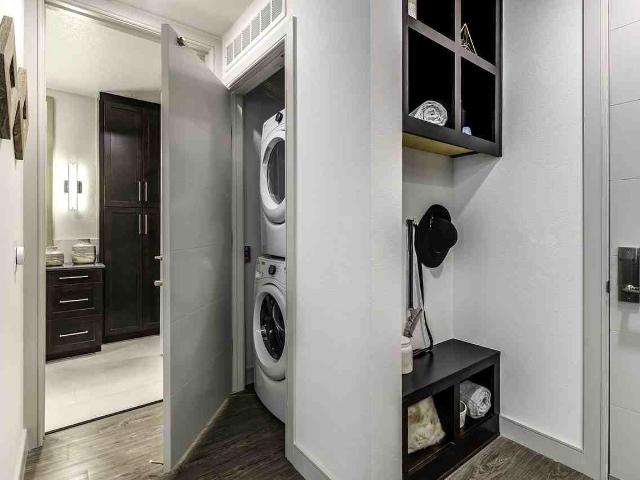 Skyloft 3 Bedroom Apartment for Rent at 2700 Main St, Irvine, CA 92614 Irvine Business Complex