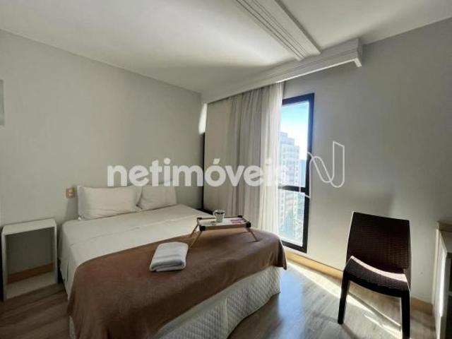 SHN Q 5, LETS IDEA, flat com 31m², fora do pool, mobiliado, andar alto, aceita financiamento