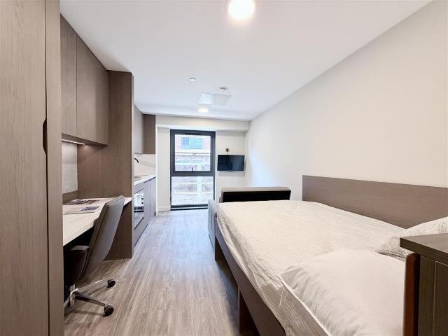 Showroom Now Open Classic Studio, Corner Point NG1, Studio to rent, £737 pcm | PrimeLocation