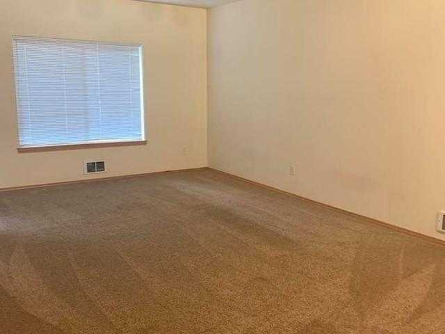 SHO K 2 Bedroom Apartment for Rent at 1521 Ne 148th St, Shoreline, WA 98155