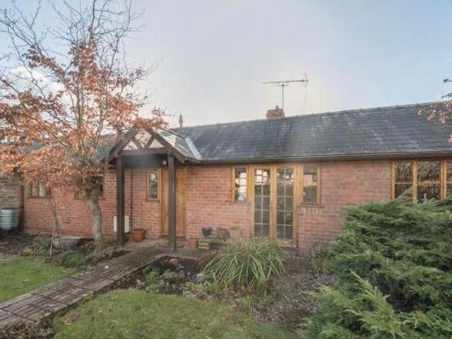 Shobdon, Herefordshire, 2 Bedroom Barn