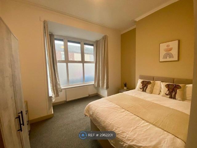 Shobnall St, Burton On Trent DE14, Room to rent, £575 pcm | PrimeLocation