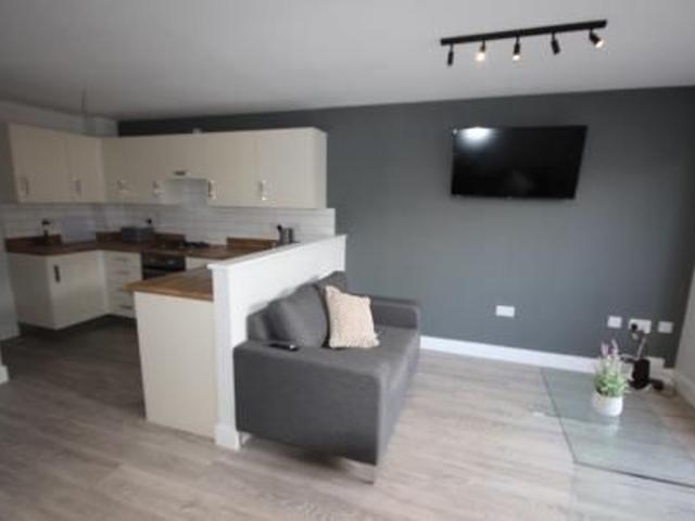 Shobnall Street Room 2, Staffordshire, Burton upon Trent, DE14