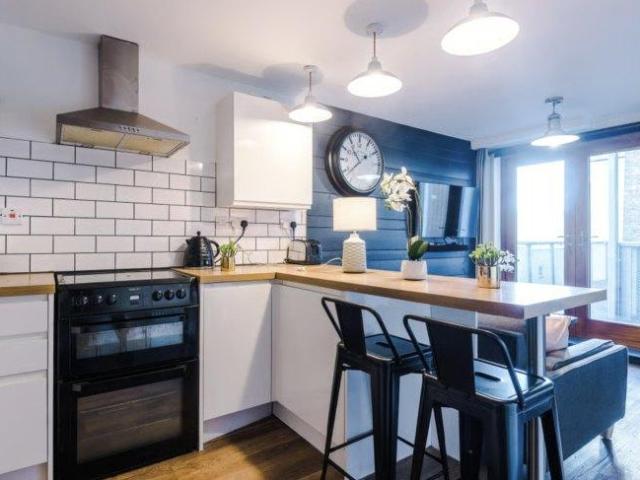 Shoe and Boot Factory 4 bed house share to rent £2,268 pcm £523 pw