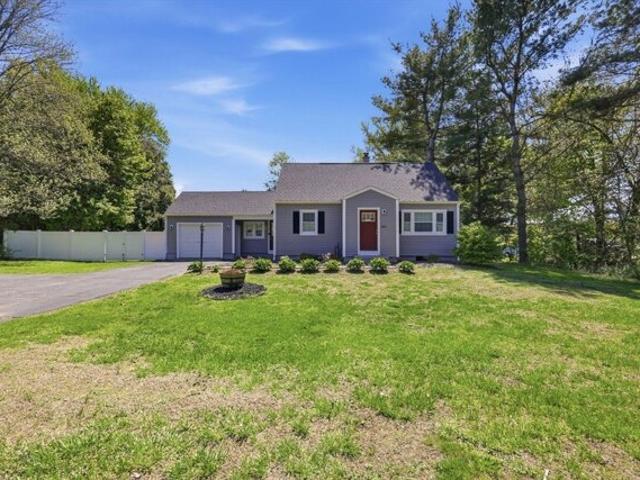 Shoemaker Ln, Agawam, Home For Sale
