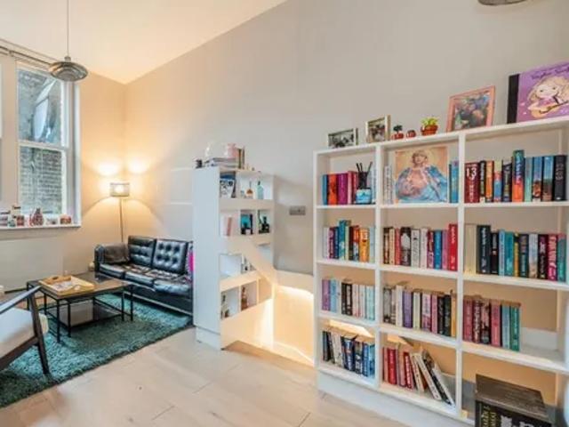 Shoop, 123 Clarendon Road, London, W11 4JG, United Kingdom | 2 bed house for rent #167110120 | Rentberry