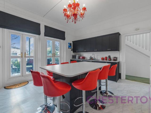 Shooters Hill Road, London 4 bed semi detached house to rent £7,000 pcm £1,615 pw