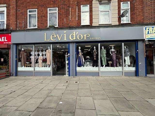 Shop Commercial