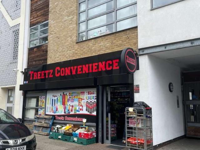 Shop Commercial