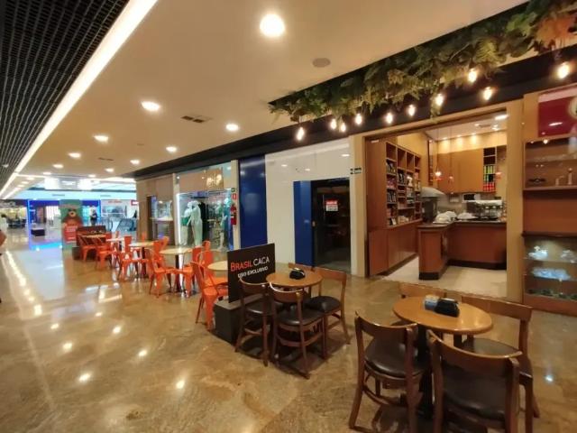 Shopping para aluguel possui 30 metros quadrados em Gonzaga Santos SP