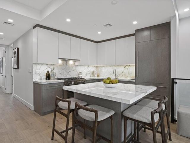 Shore Blvd Unit B, Queens, Condo For Sale