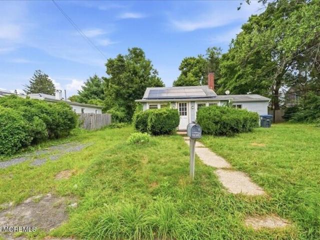 Shore Dr, Wall, Home For Sale