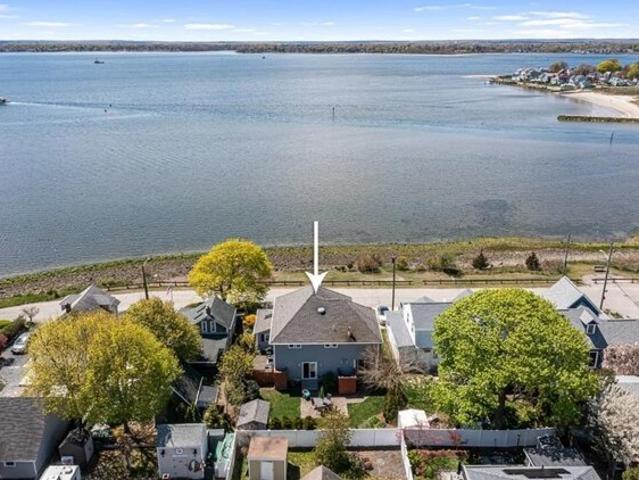 Shore Dr, Barrington, Home For Sale