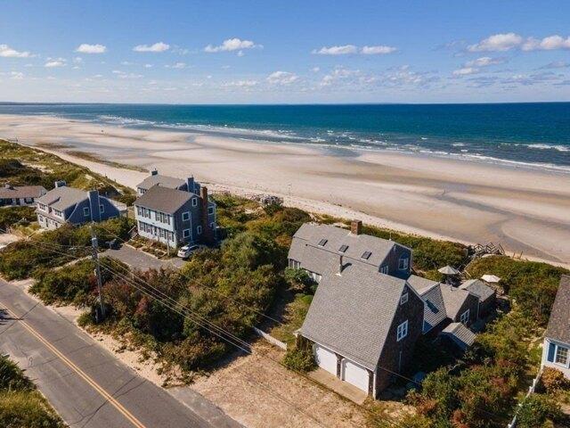 Shore Dr, Dennis, Home For Sale