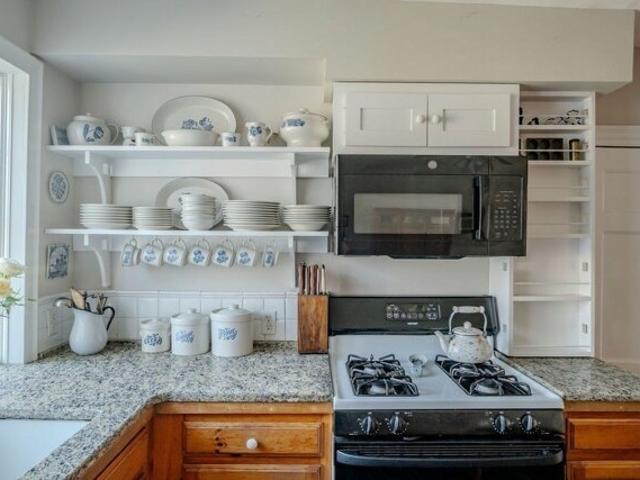 Shore Rd, Truro, Home For Sale