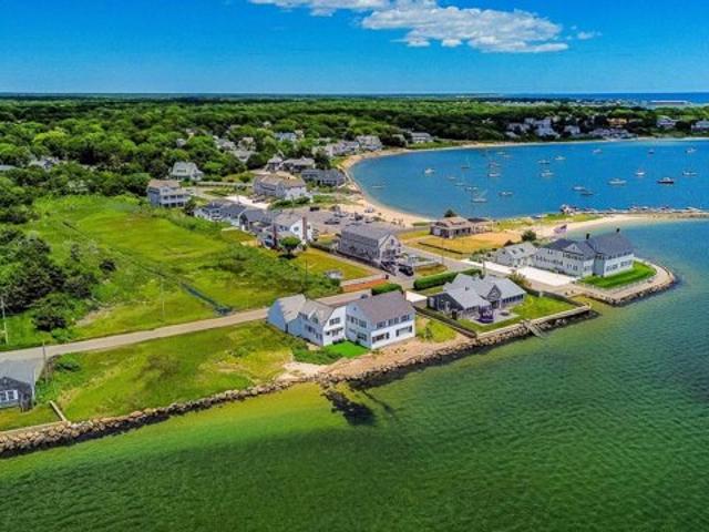 Shore Rd, West Yarmouth, Home For Sale