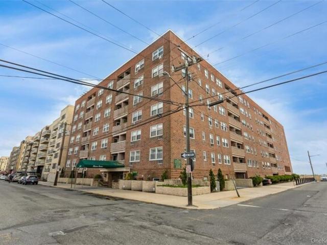Shore Rd Apt S, Long Beach, Property For Sale