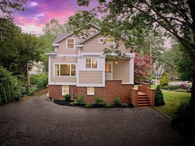 Shore Rd, Cape Elizabeth, Home For Sale
