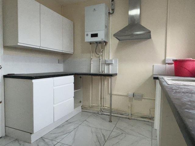 Shore Road, Warsash, Southampton, Hampshire SO31, 2 bed flat to rent, £1,100 pcm | PrimeLocation