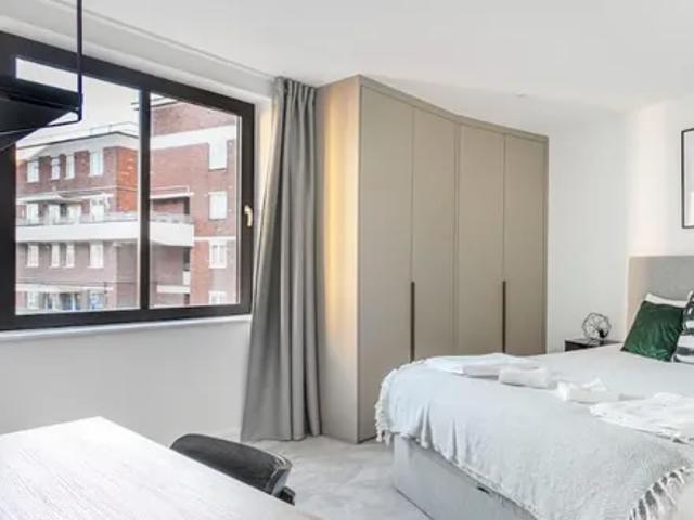 Shoreditch Exchange Concierge, Gorsuch Place, London, E2 8HY, United Kingdom | 3 bed apartment for rent #140657622 | Rentberry